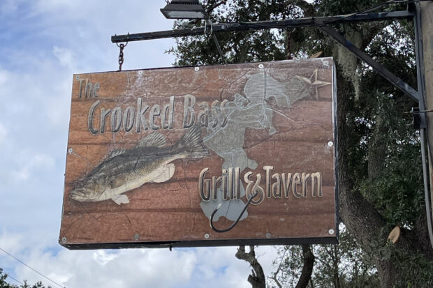 Seafood in Babson Park, FL | The Crooked Bass Grill & Tavern